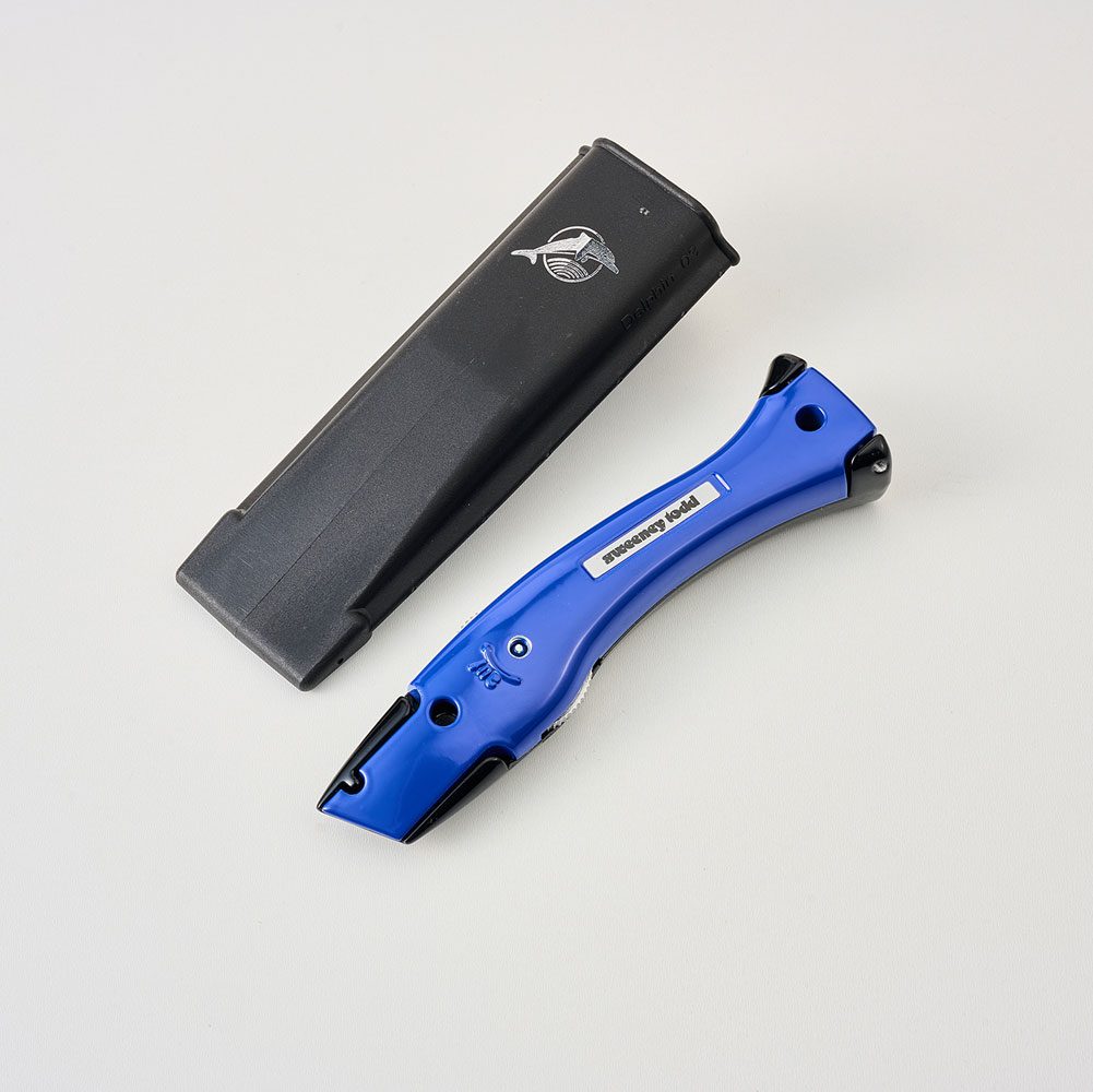Delphin Knife Black Blue - Tools 4 Flooring and More - Carpet Flooring ...